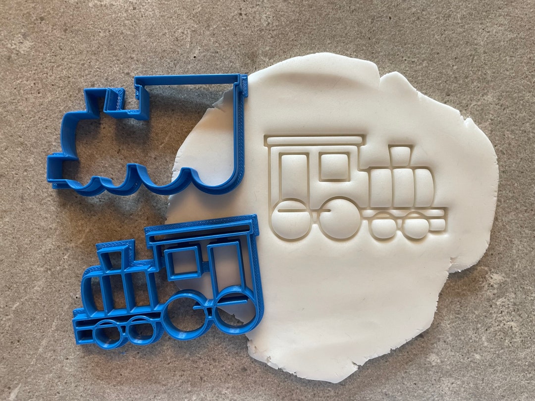 Steam Engine Cookie Cutter, Biscuit Train Toy Cake Decoration Baking ...