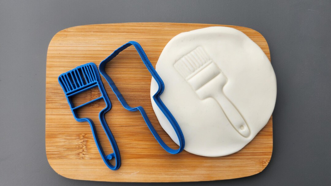 Paint Brush Biscuit Cookie Cutter, Art Party Cake Baking Ideas ...