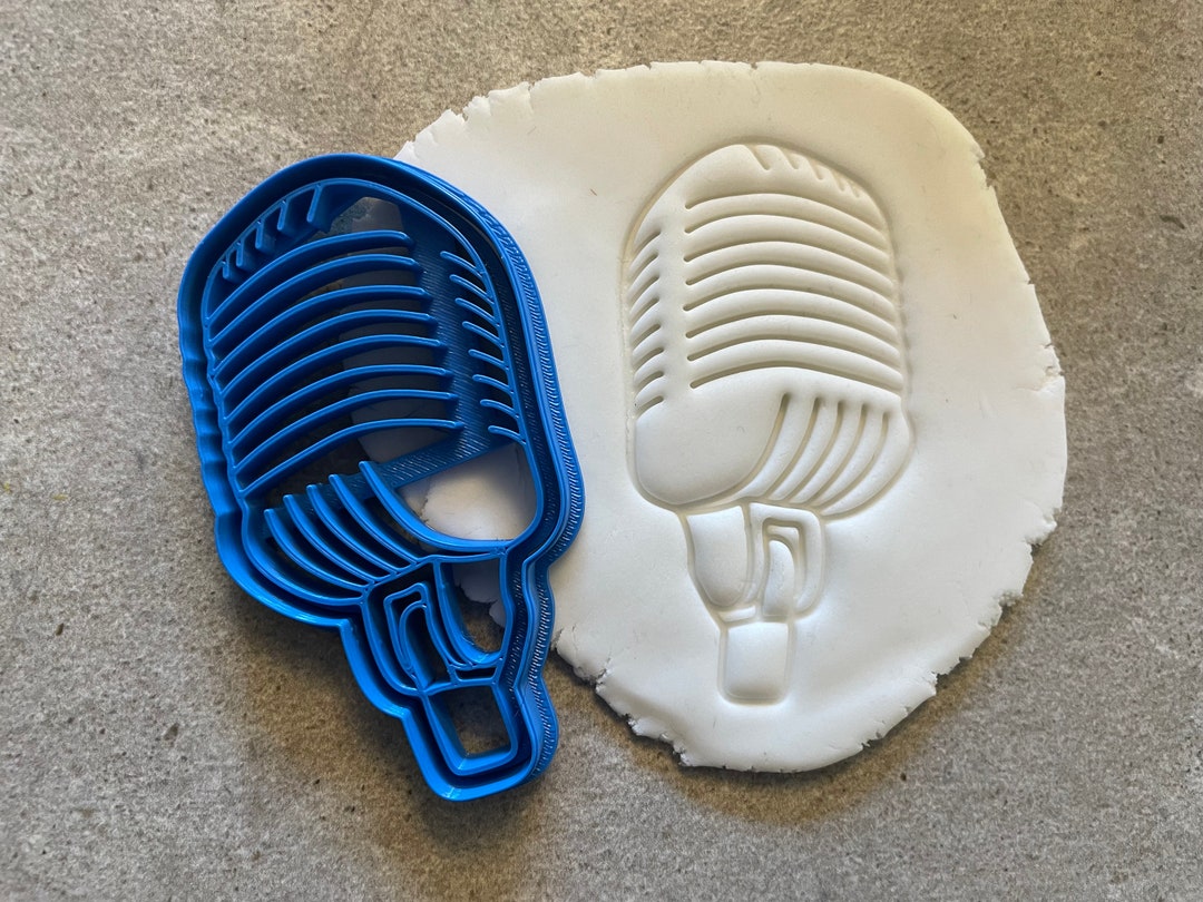 Old Fashioned Microphone Cookie Cutter, Biscuit Icing, Cake Decoration ...