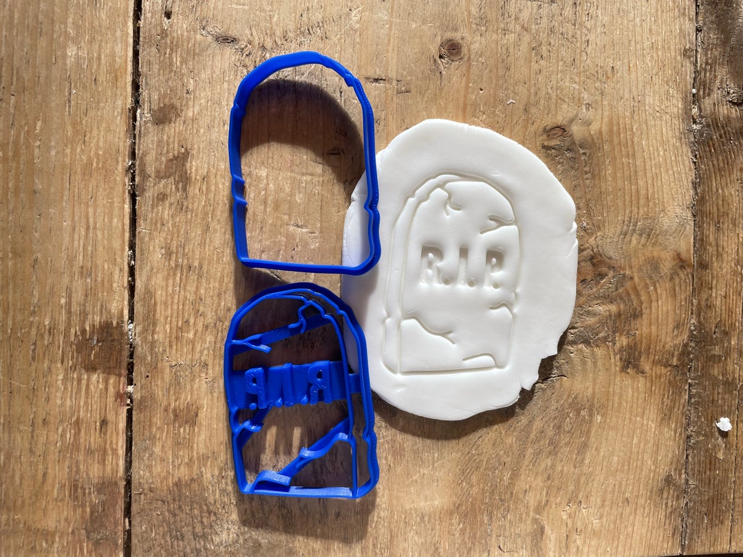 RIP Gravestone Biscuit/ Cookie Cutter, Halloween, Spooky, Baking ...