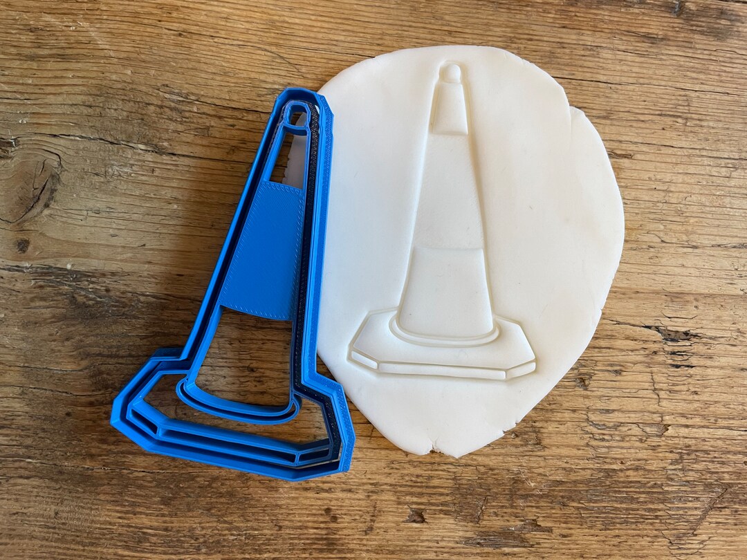 Traffic Cone Cookie Biscuit Cutter, Baking Accessories, Cake Decoration ...