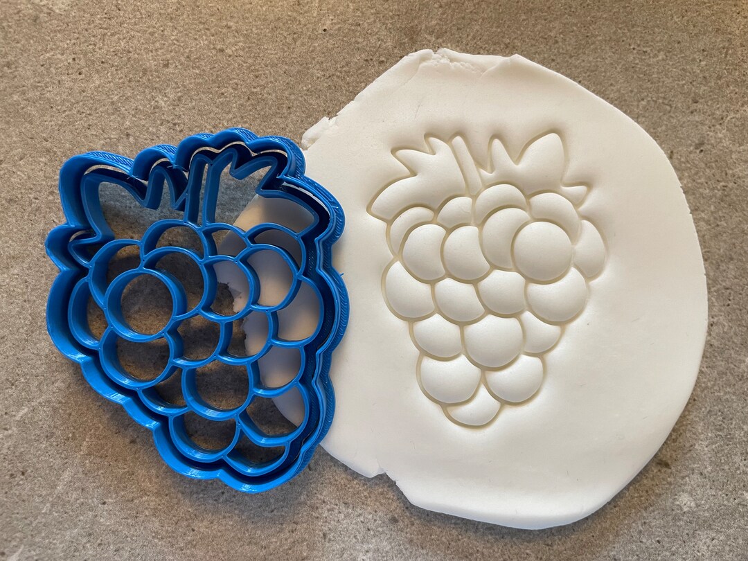 Grape Bunch Cookie Biscuit Cutter, Fruit, Wine Night, Cheese Board ...