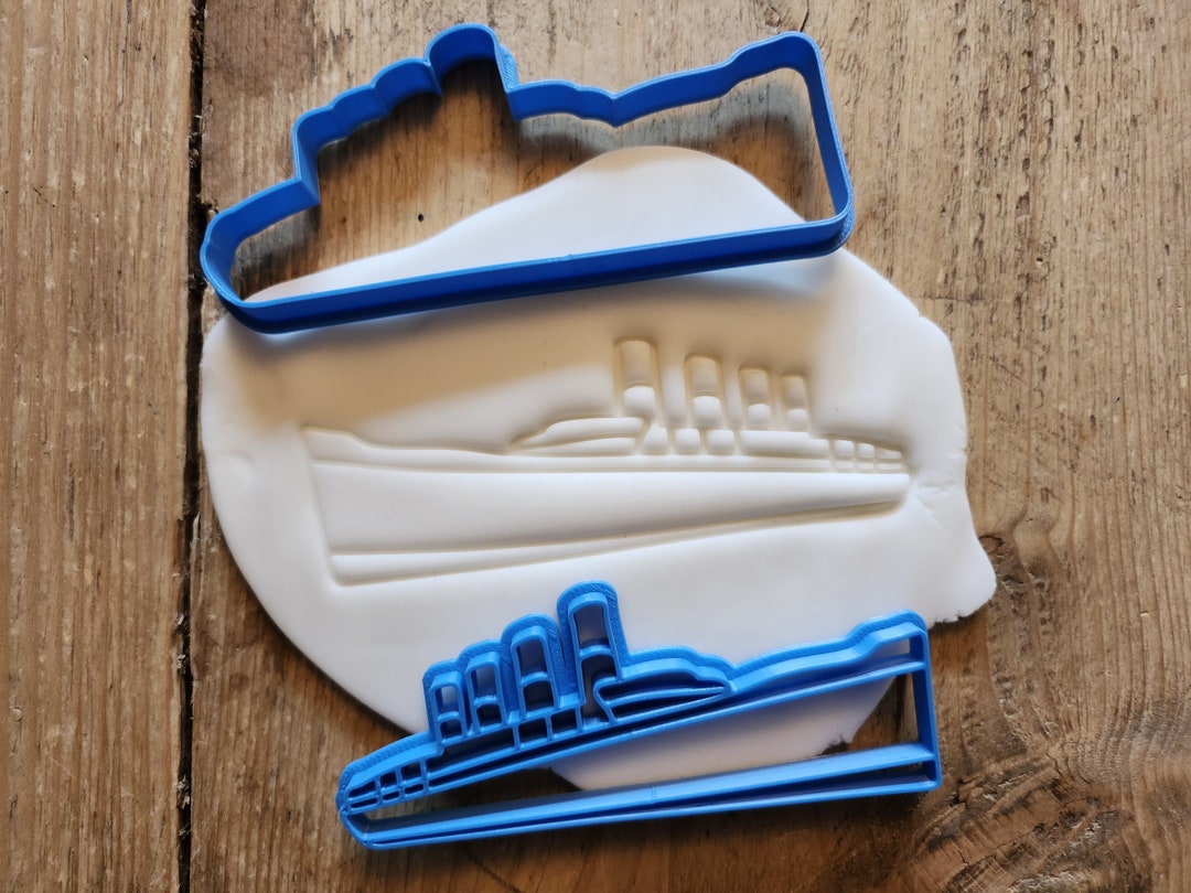 RMS Titanic Cruise Ship Boat Cookie/ Biscuit Cutter, Baking Accessories ...