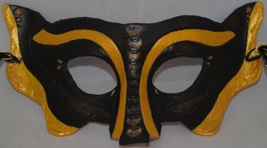 Bast Leather Half-mask - Etsy