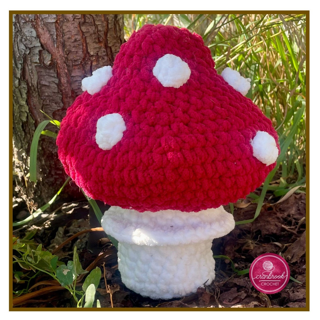 Red Toadstool Crochet Pattern - Etsy