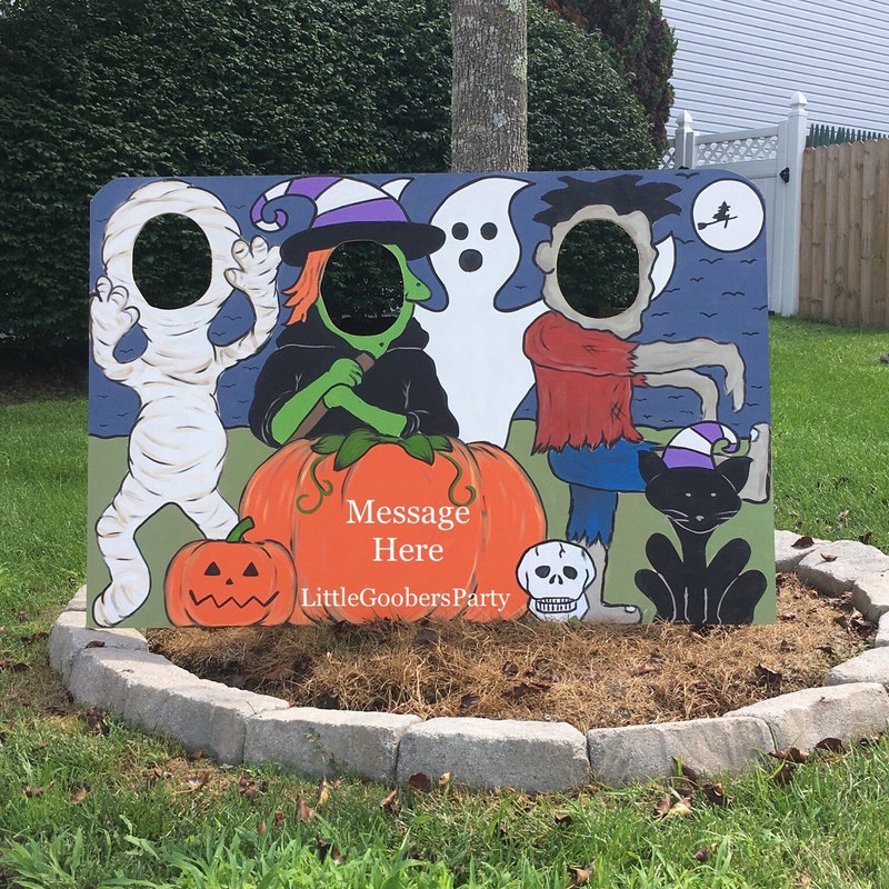 Character Prop - Etsy