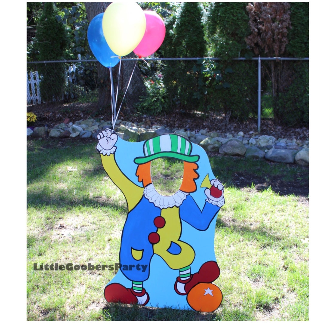 Carnival Birthday Party . Clown Photo Booth Prop Cutout and Balloon ...
