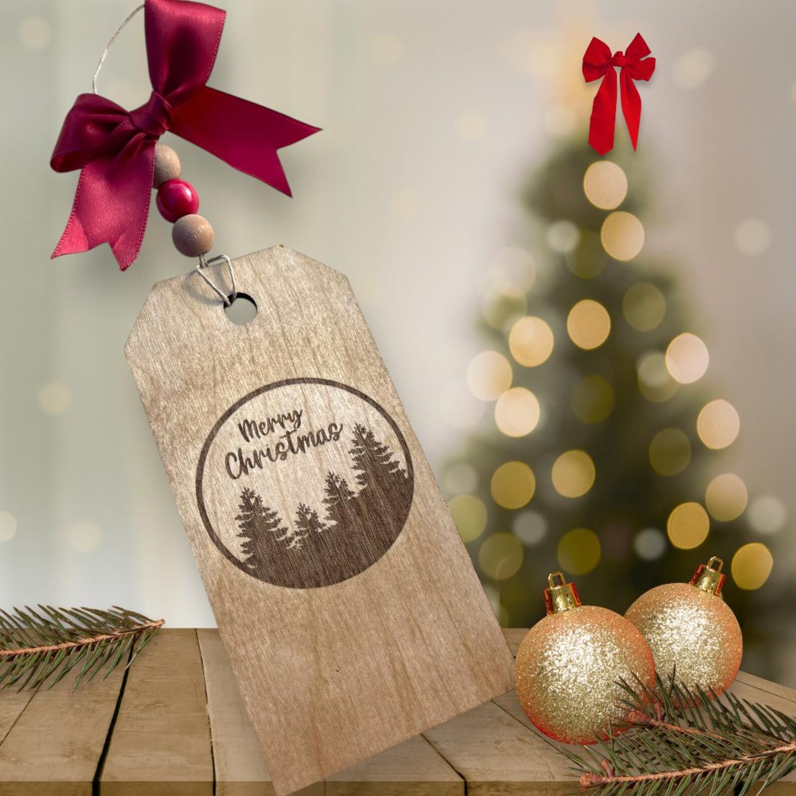 Personalized Stained Wooden Christmas Gift Tag - Tree Landscape - Etsy