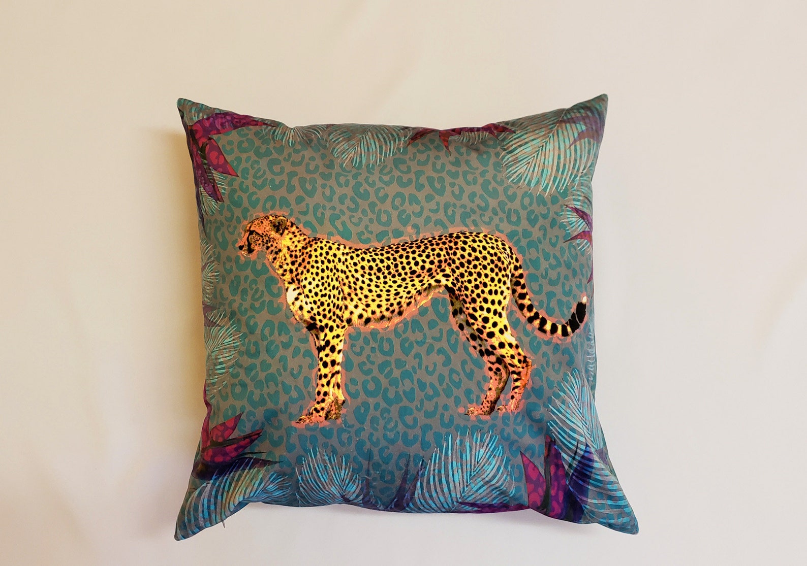 Soft Velvet Cheetah Design Decorative Cushion Cover or Cushion Patio ...