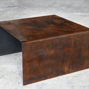 Rusted Metal Coffee Table: Minimal Industrial Living Room Decor - Etsy