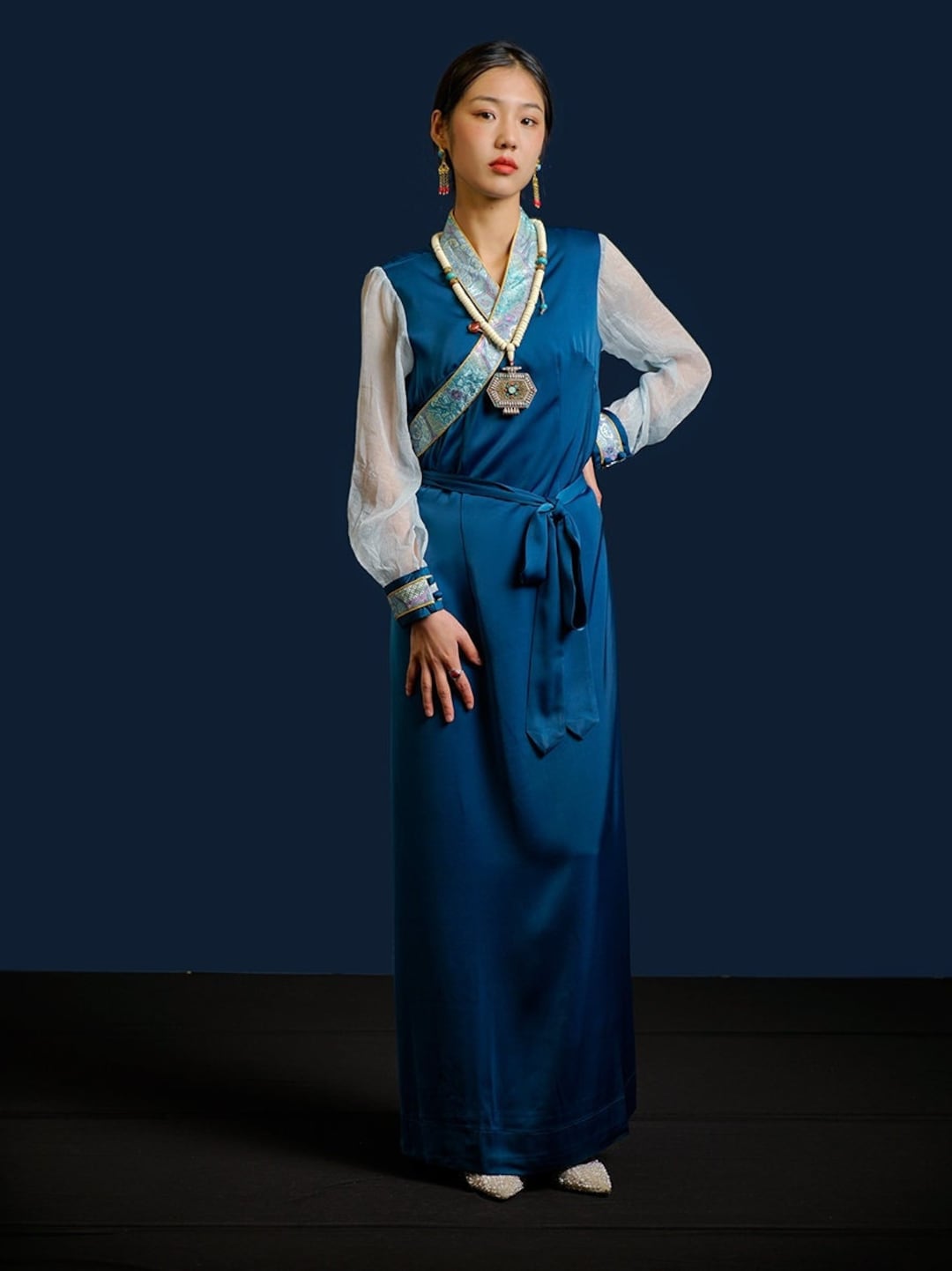 Tibetan Dress Lhasa Clothing Women Tibetan Clothing Tibetan - Etsy UK