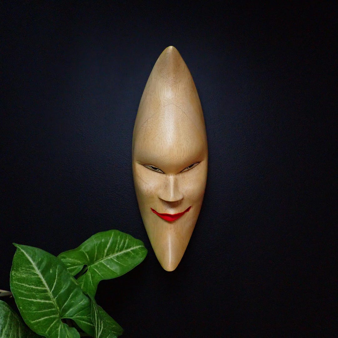 Albasia Wood Crescent Moon Mask: Natural Matte Wall Hanging - Etsy