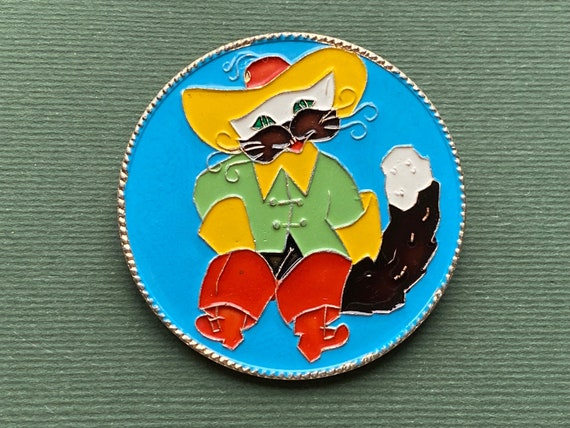 Puss in Boots Pin Children Badge Vintage Collectible Badge - Etsy