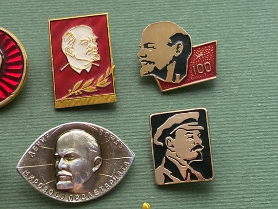 Lenin Pin. Vintage collectible badge, Pin, Russia, So… - Gem