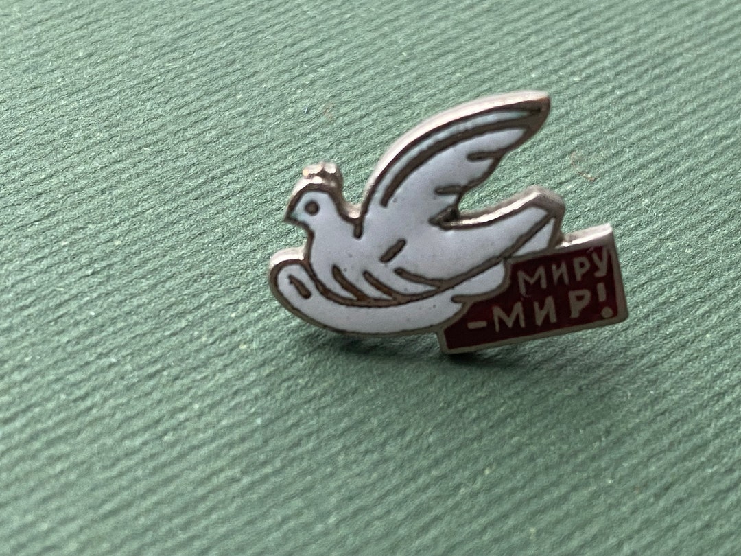 Dove. Peace World Pin. Soviet Vintage Enamel Collectible Badge, USSR А3 ...