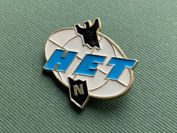 Soviet Rocket Pin. Vintage collectible badge USSR А6 - Gem