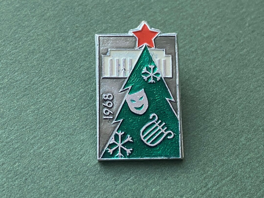 RARE 1968 Christmas Tree, Happy New Year Pin. Vintage Soviet Metal Pin ...