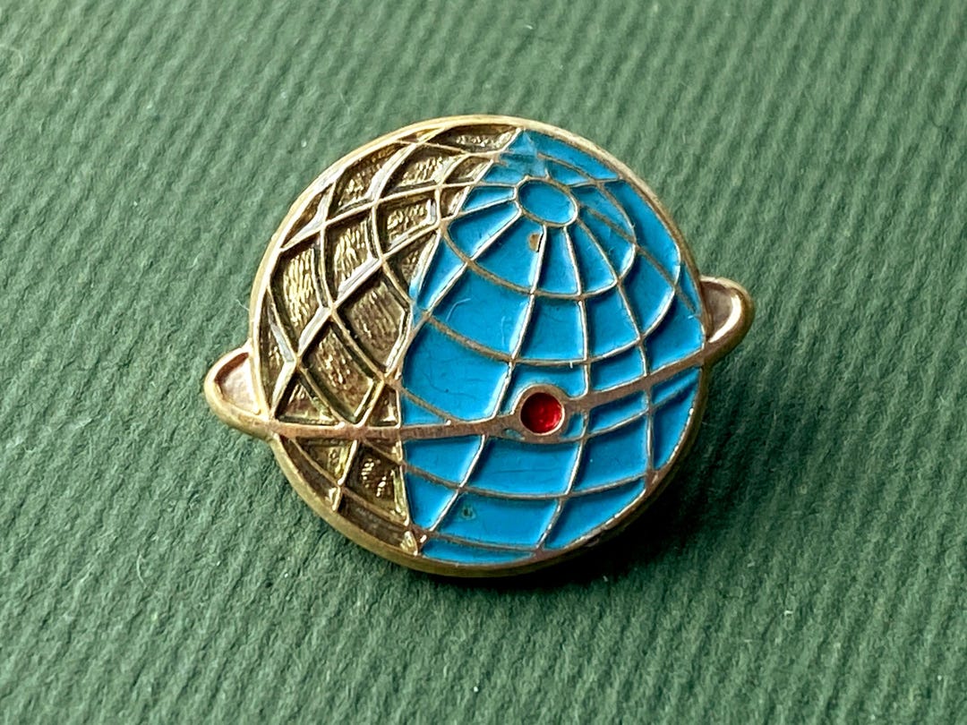RARE Sputnik Globe, Orbit, Space Pin. Soviet Pin. Collectible Badge ...