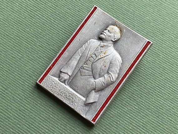 Lenin. USSR Pin. Vintage collectible badge, Pin, Sovi… - Gem