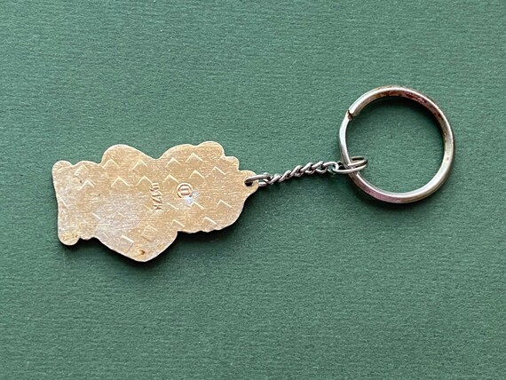 RARE Keychain Olympic bear football. Sport Pin. Olymp… - Gem