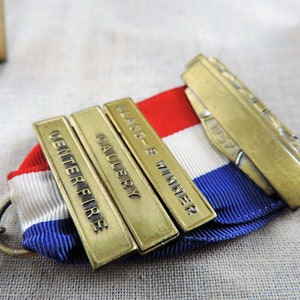 Vintage 1957 Blackinton Class-b Winner Shooting Medal in Original Box ...