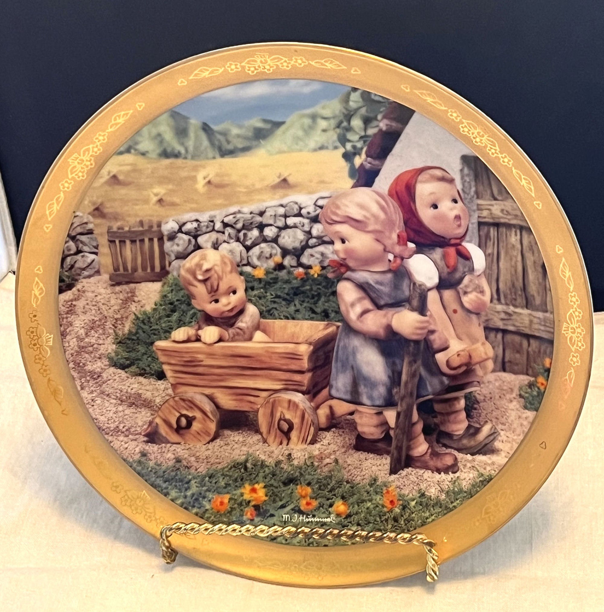 Hummel Century Collectors Plates 6 Plates to Choose From - Etsy