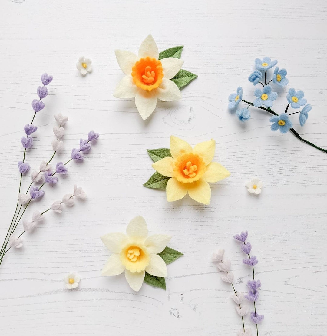 Daffodil Hair Clip, Daffodil Hair Tie, Floral Hair Clips, Felt Flower ...