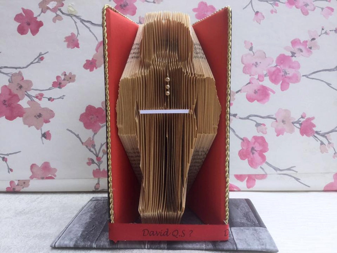 Book Folding Pattern for a Guardsman Squaddie Soldier +free Tutorial - Etsy
