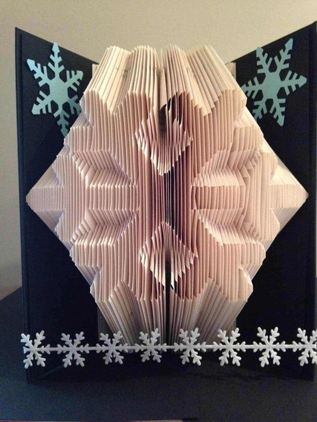 Book Folding Pattern for a Snowflake ~ Winter ~ Christmas +FREE ...