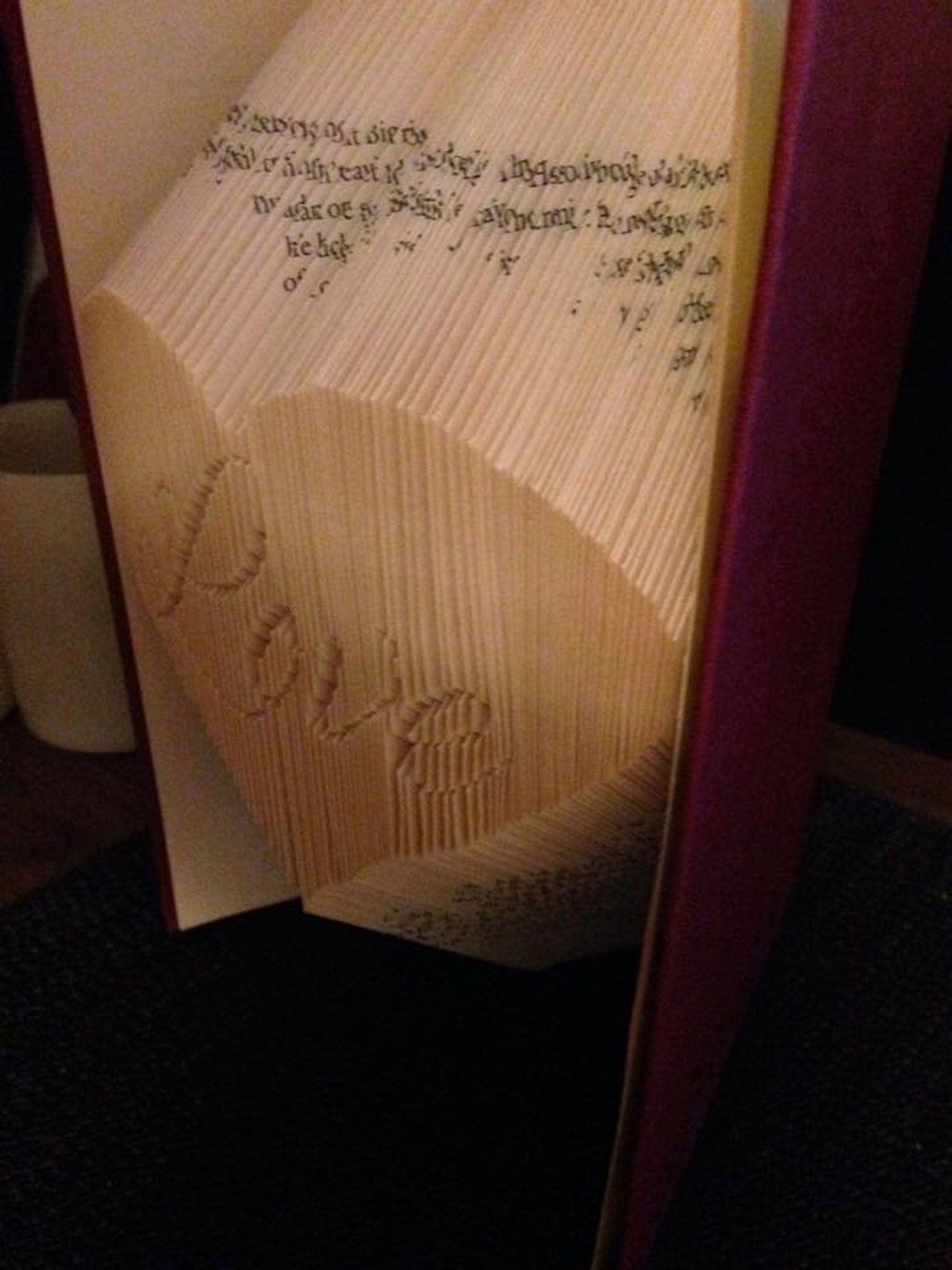 Book folding pattern for Swirly fancy Love in a heart FREE | Etsy