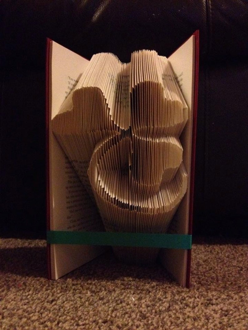 Book Folding Pattern for a 3 Leaf Clover +FREE TUTORIAL - Etsy