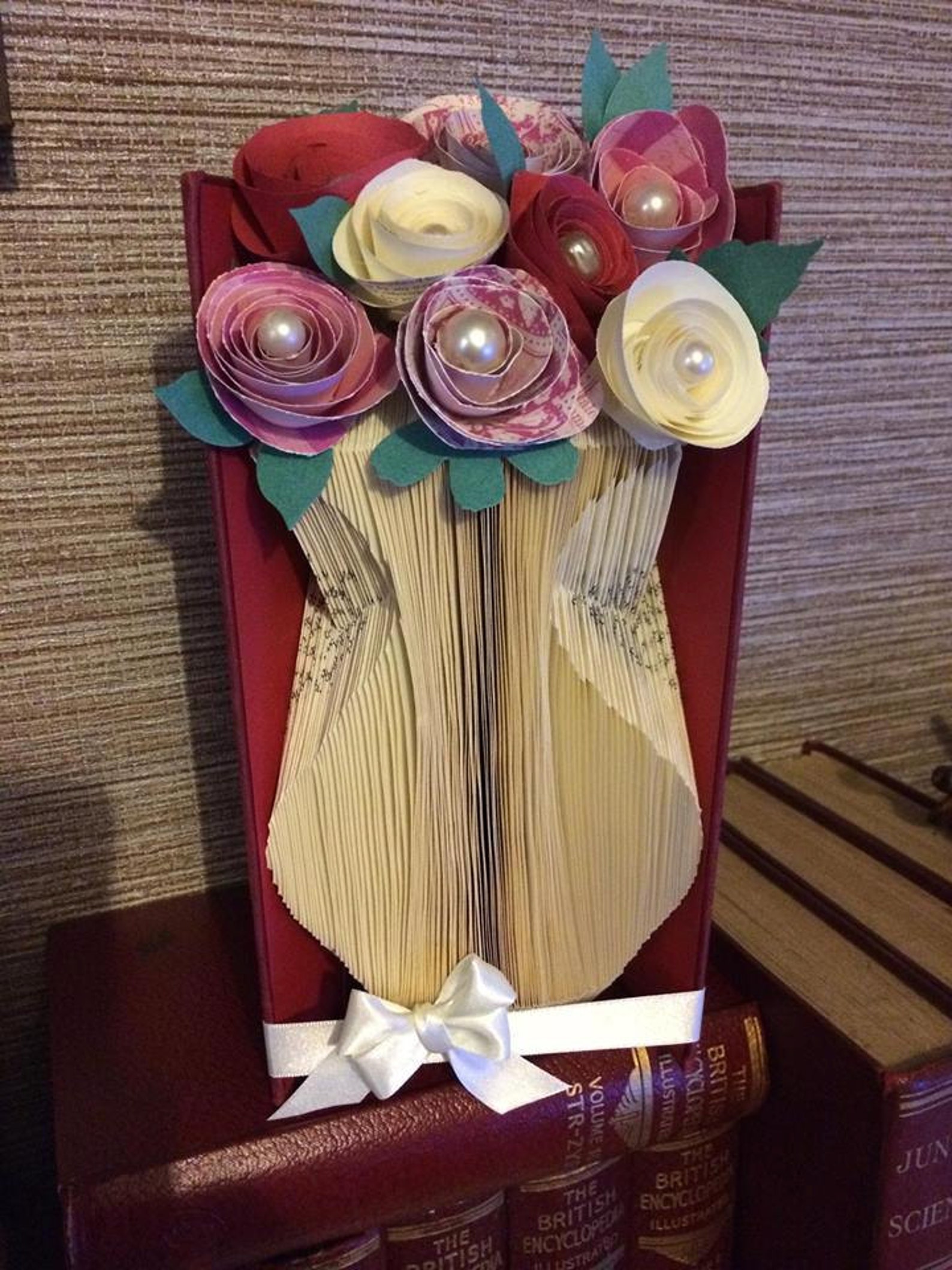 Vase Book Folding Pattern ~ Set of 2 ~ Mum Vase and Slim Vase + FREE ...