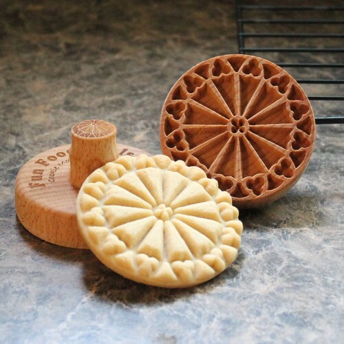 Holiday Flower 2.5 Inch Wood Cookie Stamp Mold CS-029 - Etsy