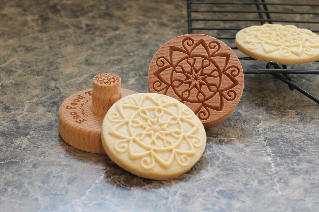 Holiday Star 2.5 Inch Wood Cookie Stamp Mold CS-051 - Etsy