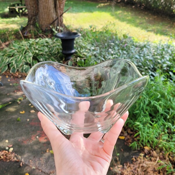 Clear Wavy Glass Bowl - Etsy