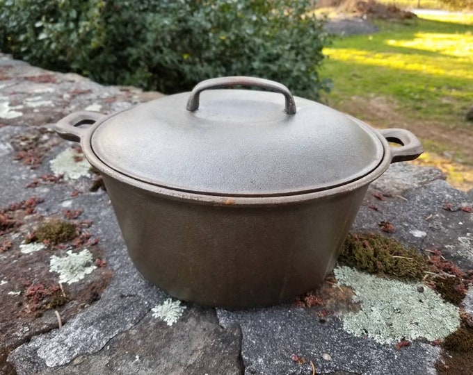 Cast Iron Dutch Oven With Lid, Taiwan, 4.5 QT, Vintage Kitchen Pot ...