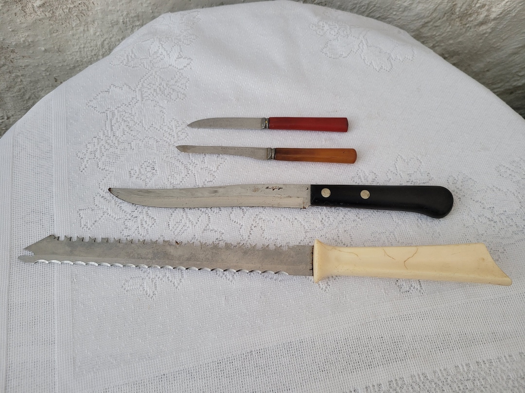 Lot of Vintage Knives, Quikut Quikkle Stainless, Ontario, Shur Edge ...
