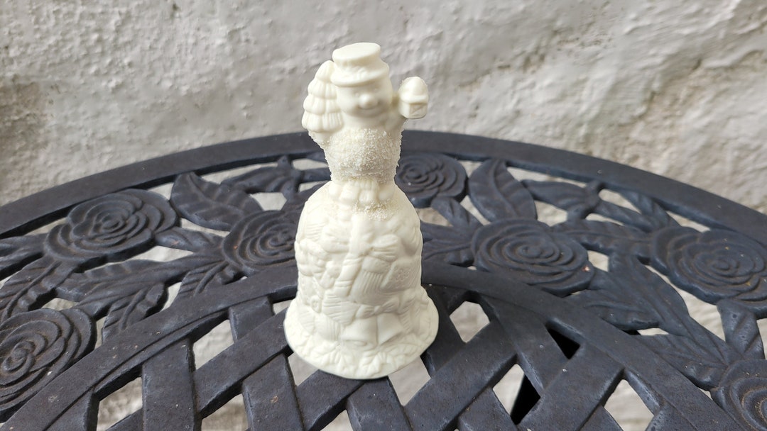 Snow Baby Snowman Christmas Hand Bell, Decorative Dinner Bell, Bisque ...