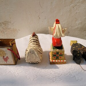 Rooster Chicken Totem Pole Figurine, Fresh Eggs, Wall Hanging, Striped ...