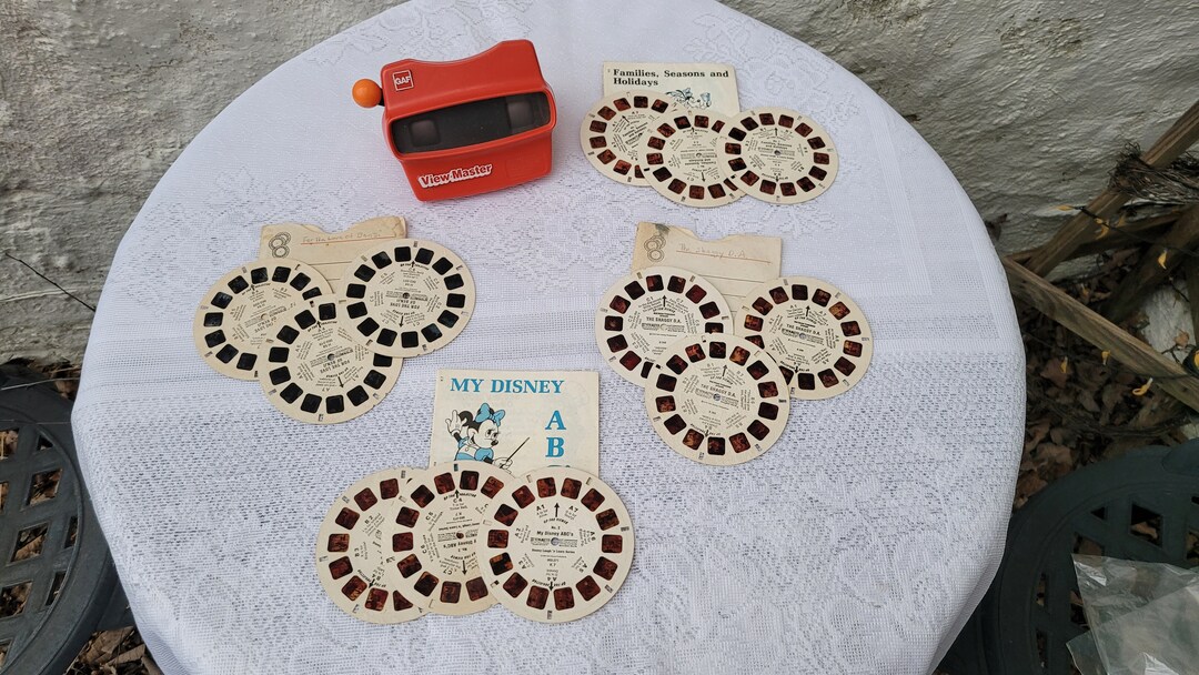 CHOICE of Red 1980s Viewmaster Viewfinder, Walt Disney Reels, Families ...
