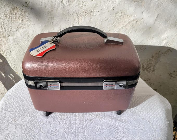 American Tourister Brown Train Case, Mirror, Keys, Vintage Makeup ...
