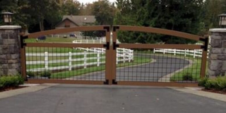 Aluminum Double Stockade Gate, 16' Wide, 5' High Each End. Powder Coat ...