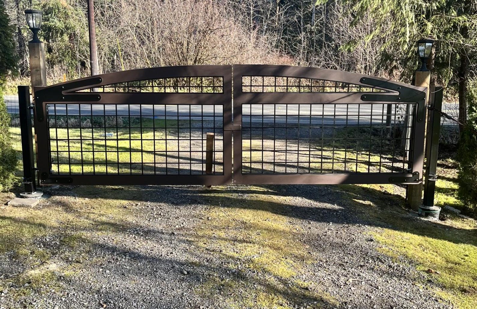 Aluminum Driveway Gate, Stockade 3, Arched Top, 16' Wide, Operator ...