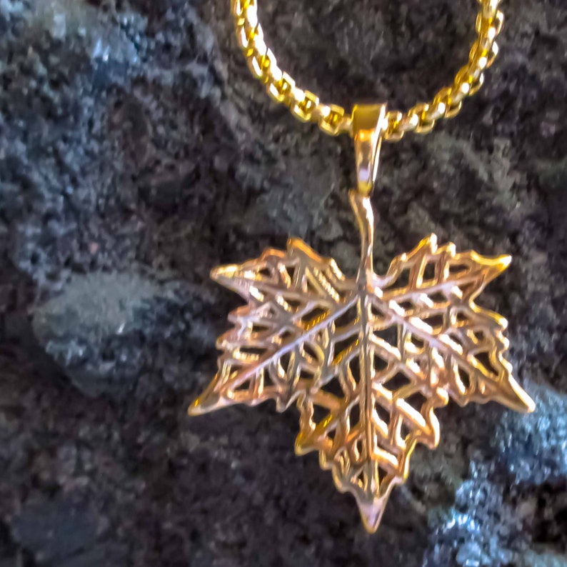 Maple Leaf Pendant - Etsy