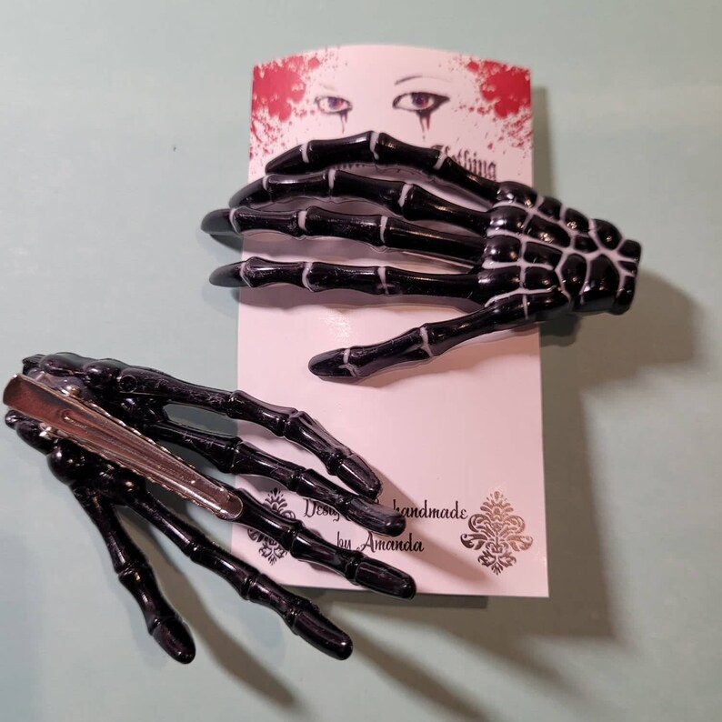 1 Pair Black Skeleton Hand Clips - Etsy