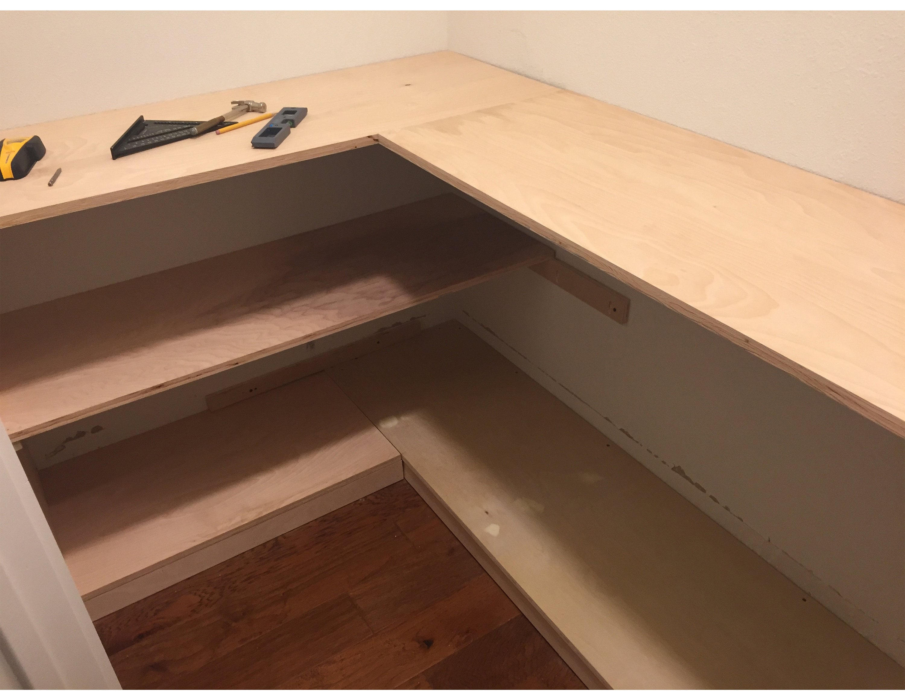 Building Instructions and Plan for a Walk-in Corner Pantry - Etsy UK