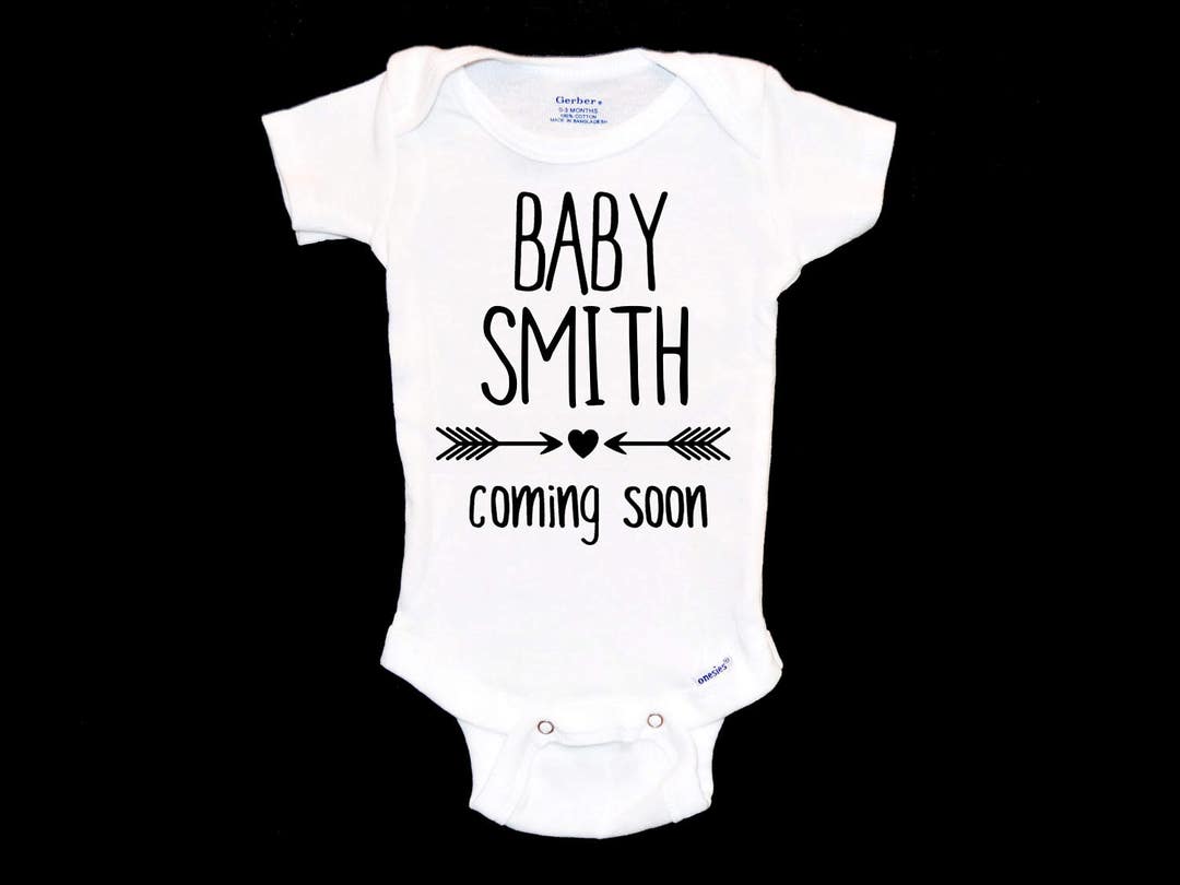 CUSTOM Baby Coming Soon. Pregnancy Announcement. Photo Shoot. - Etsy