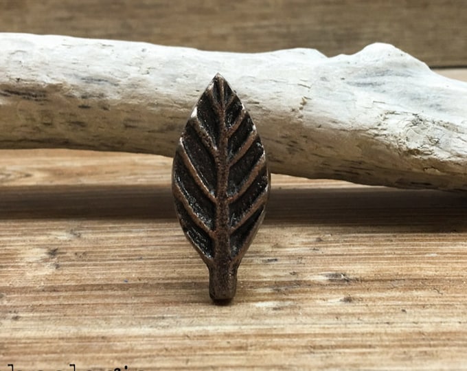 Leaf Knob - Small Cast Iron Metal Knob - Decorative Drawer Pull - Tree ...