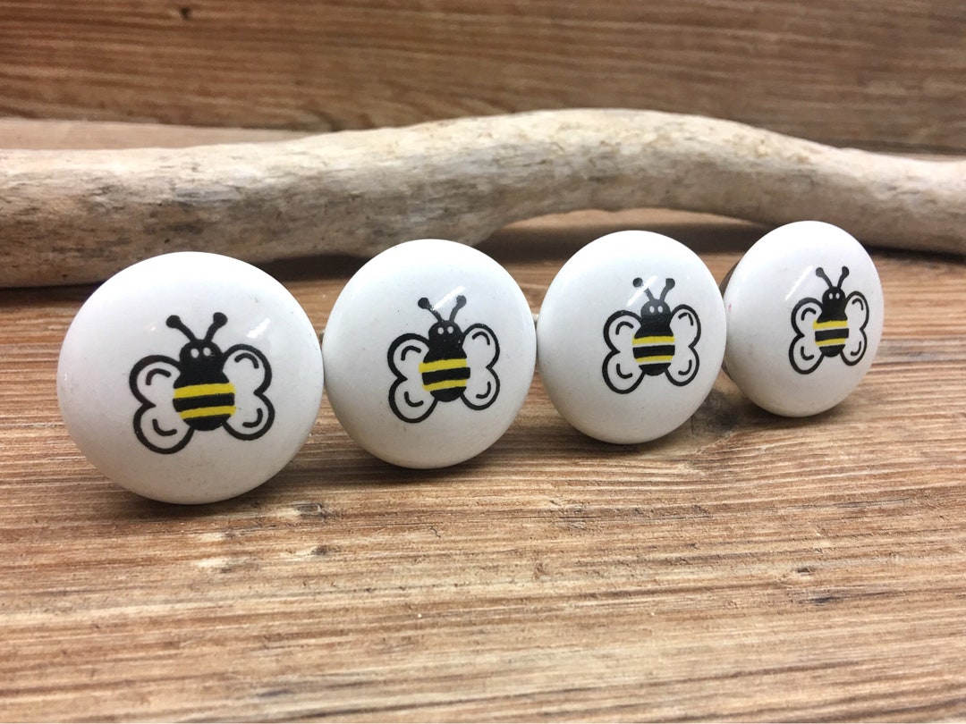 SET OF 4 Bumble Bee Knobs - Honeybee Cabinet Knob Drawer Pull - Nature ...