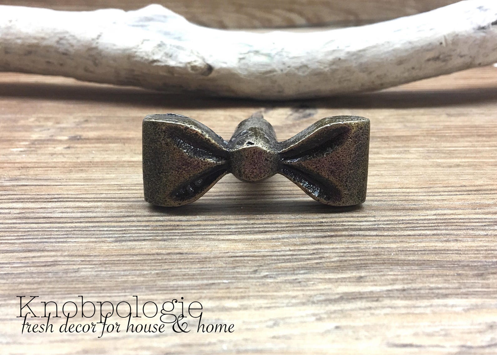 SET OF 6 - Antique Bronze Metal Bow Knobs - Ribbon Bow Drawer Pull ...